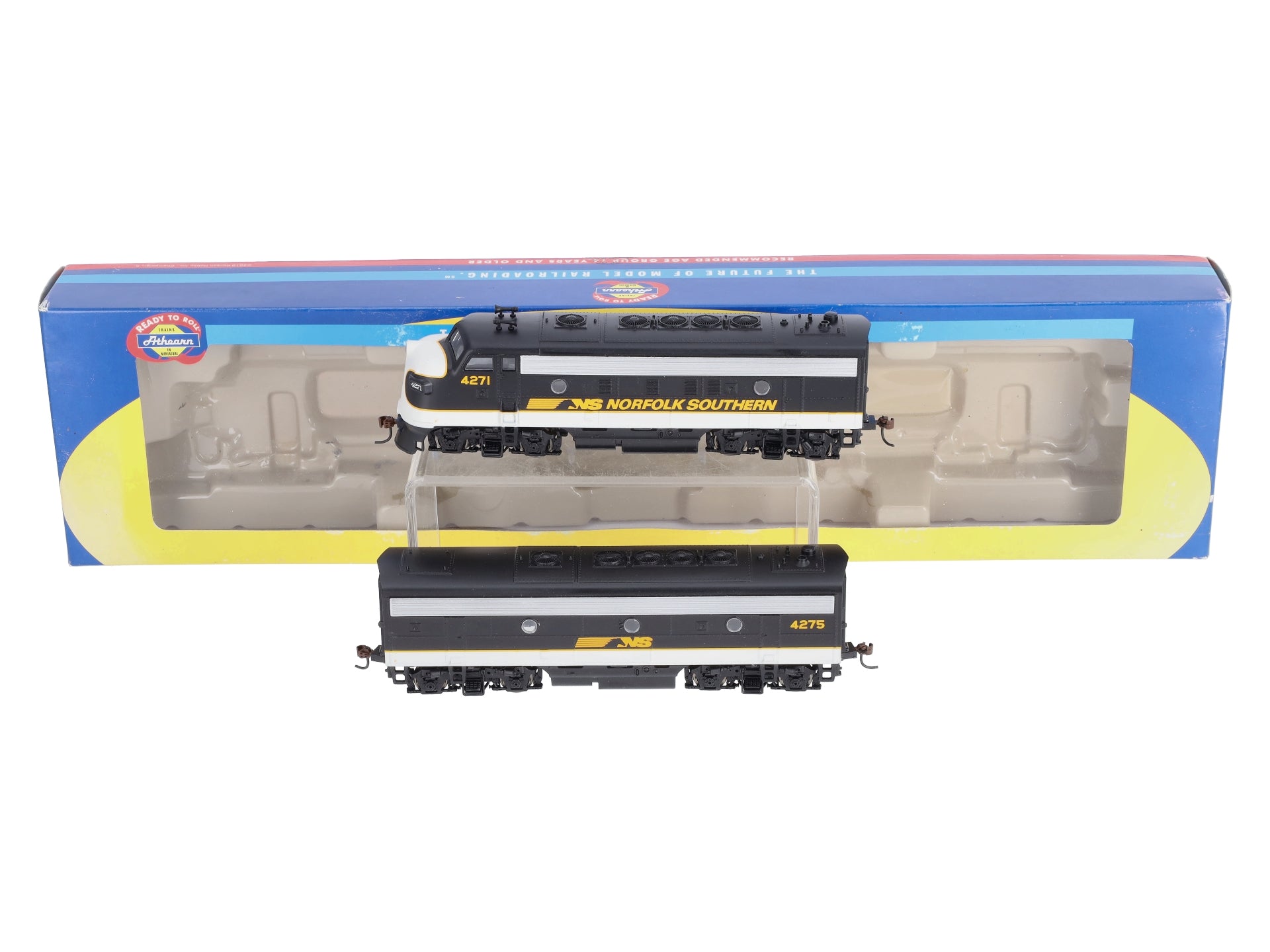 Athearn 80189 HO NS/Executive F7A-F7B Diesel Locomotive #4271/#4275 (S – Trainz
