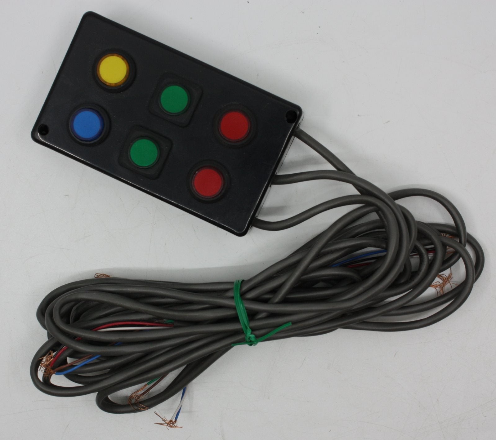 Acme 1120-125 6-Button Panel Switch – Trainz