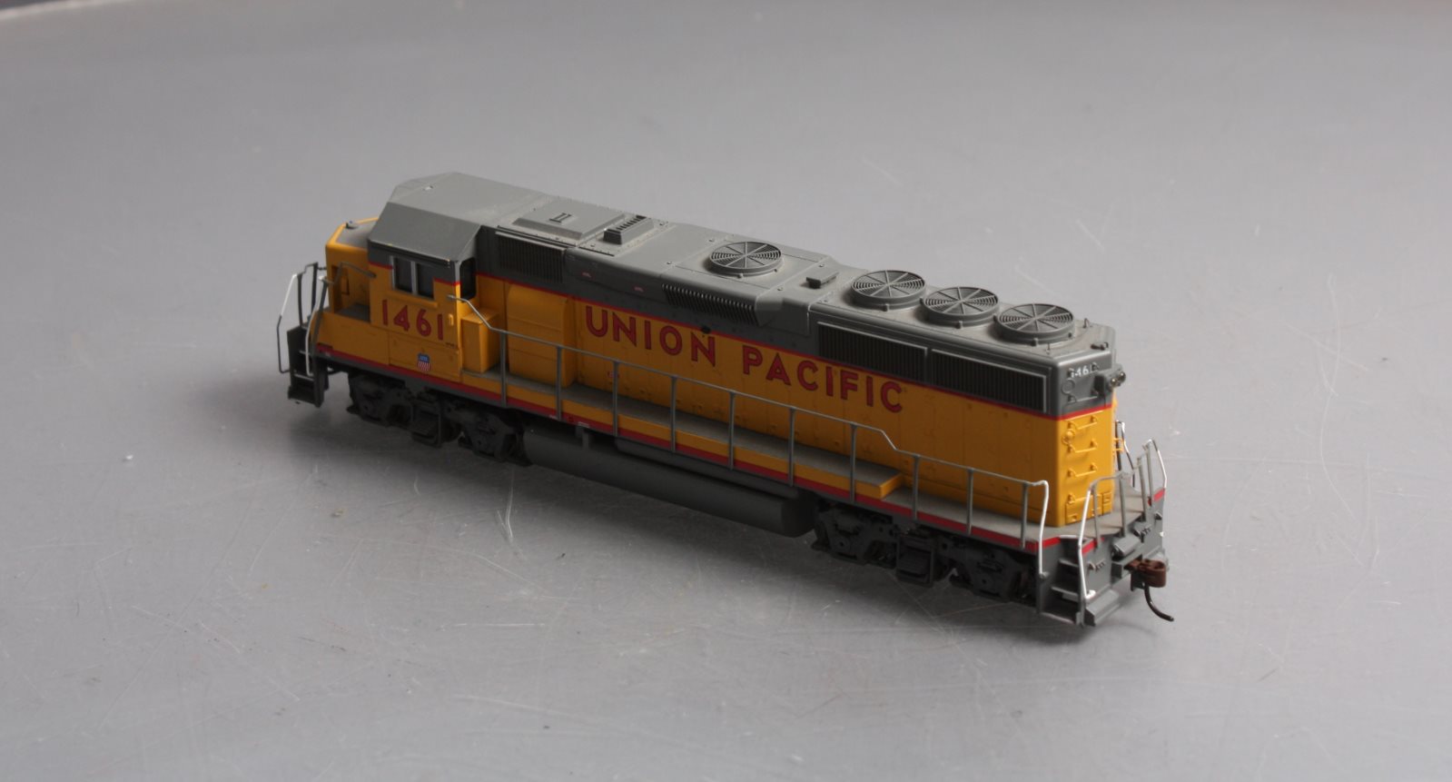 Athearn 89759 HO Union Pacific Ready to Run GP40-2 Diesel Locomotive # – Trainz