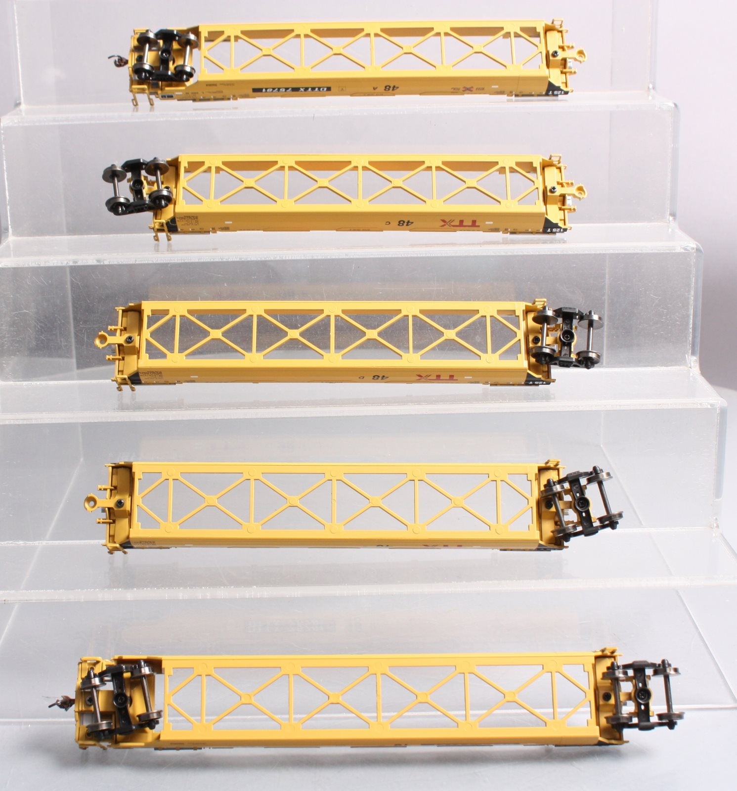 Athearn 15604 HO Scale Trailer Train Maxi III Well Cars #75781 5-Car S ...