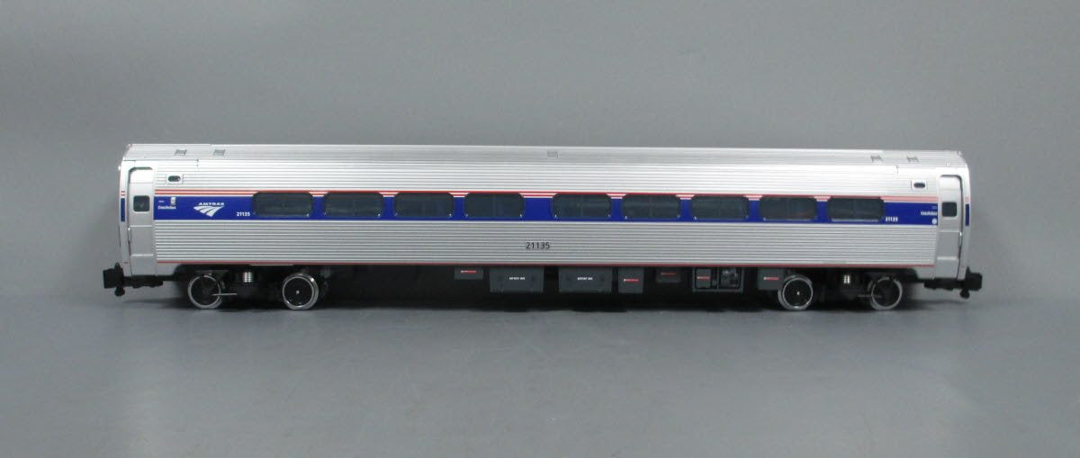 LGB 33220 G Gauge Amtrak Amfleet Phase V Coach #21135 – Trainz