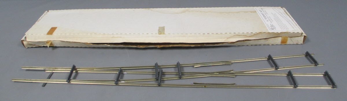 Micro Engineering 23-205 G Scale Left Hand Turnout Kit – Trainz