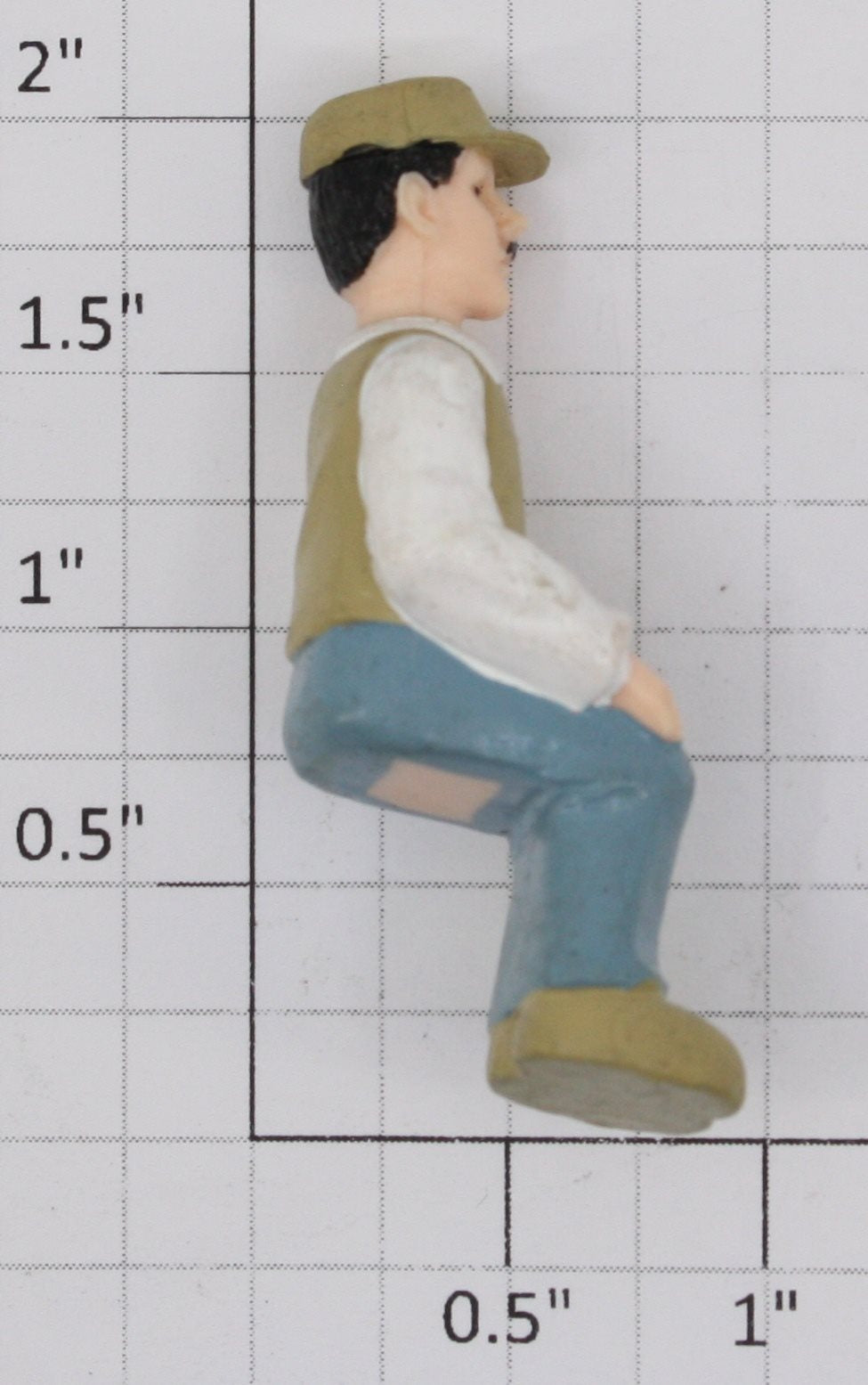 K-Line K2628-03-04 Right Hand Engineer Figure – Trainz