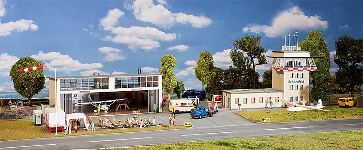 Faller 130580 Sport Airfield – Trainz