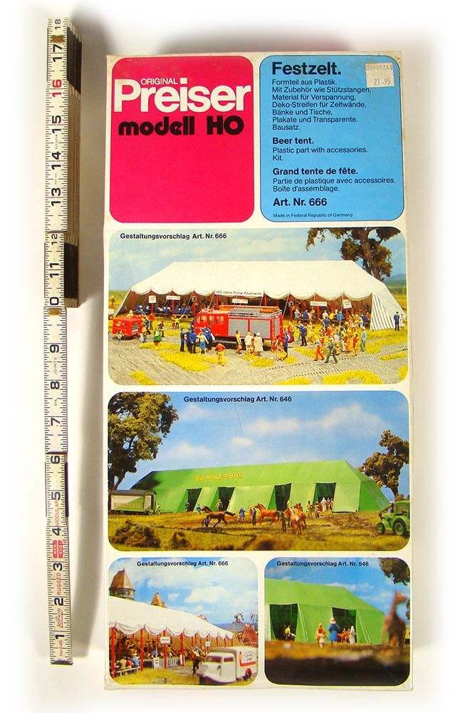 Preiser 666 HO Beer Tent with Accessories Plastic Model Kit – Trainz