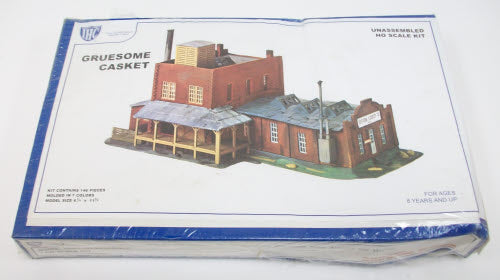 IHC 4-7784 HO Scale "Gruesome Casket" Factory Building Kit – Trainz