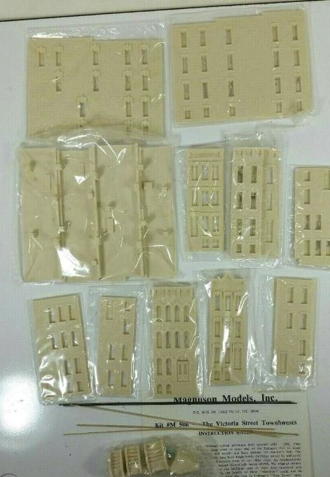 Magnuson Models M506 HO Scale The Victoria Street Townhouses Building ...