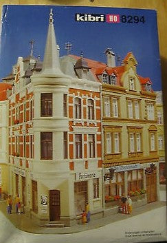 Kibri 8294 Terrace House with Tower Building Kit – Trainz