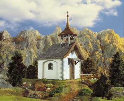 Pola 331840 G Mountain Chapel Kit – Trainz
