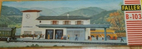 Faller B-103 HO Station Platform Kit – Trainz