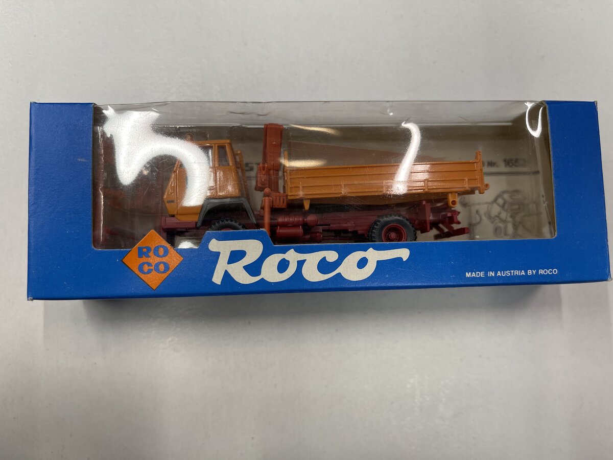 Roco 1652 HO Steyr 91 Kipper – Trainz