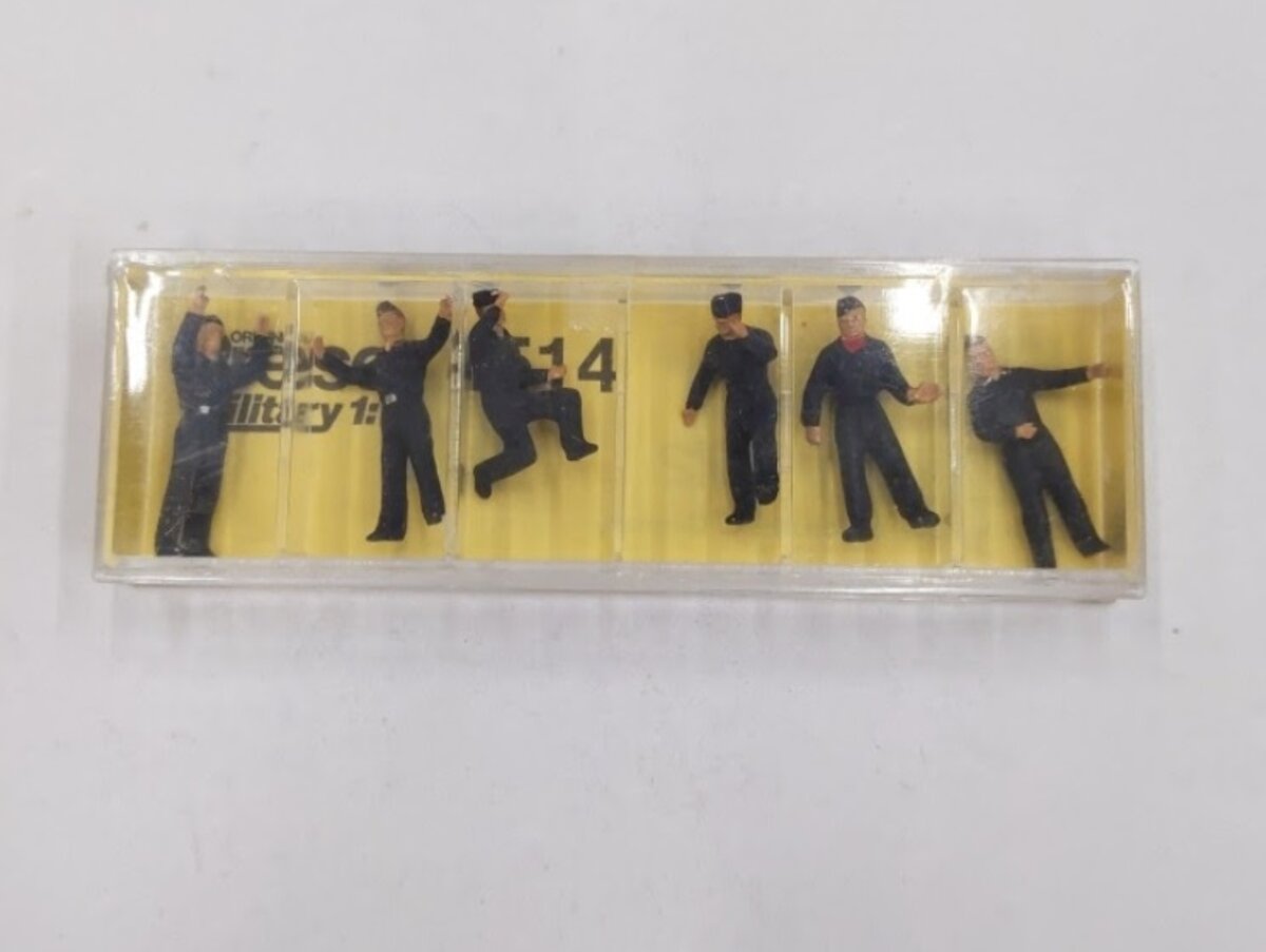 Preiser 4514 HO Working Military Figures (Set of 6) – Trainz