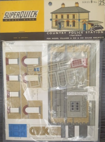 Superquick 25 HO/OO Series B Country Police Station Model Kit – Trainz
