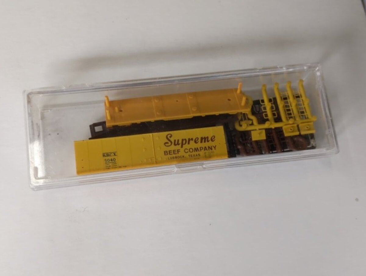 InterMountain N Scale SBCX #5040 Supreme Beef Co Freight Car Kit – Trainz