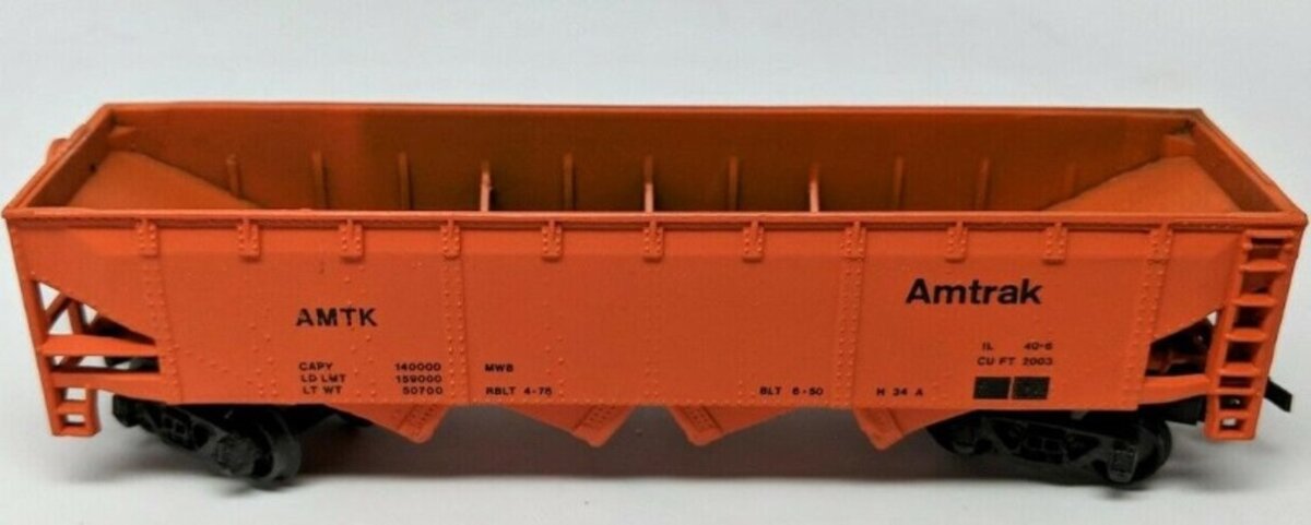 AHM 5460-19 HO Amtrak 4-Bay Hopper – Trainz