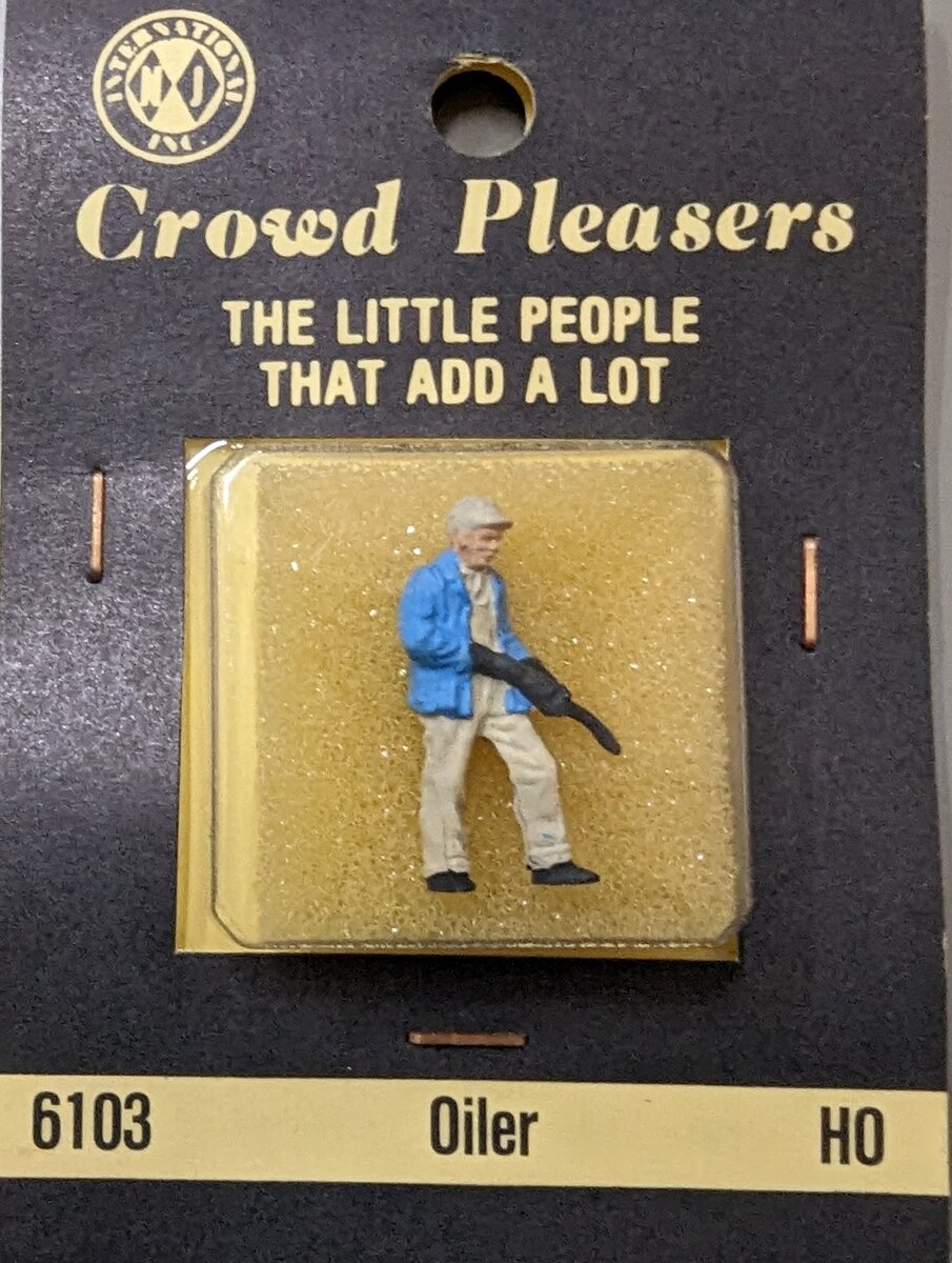 NJ International 6103 HO Crowd Pleasers Oiler Figure – Trainz