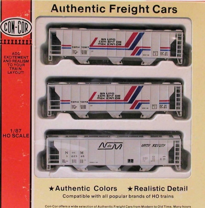 Con-Cor 01-950002 HO PS-2Covered Hopper Cementos Mexicanos & NdeM Kit( – Trainz