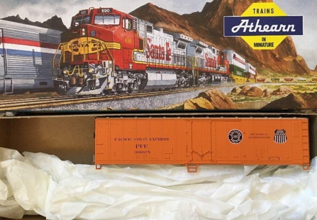 Athearn 2911H HO Pacific Fruit Express 50' Mechanical Reefer #300628 K ...