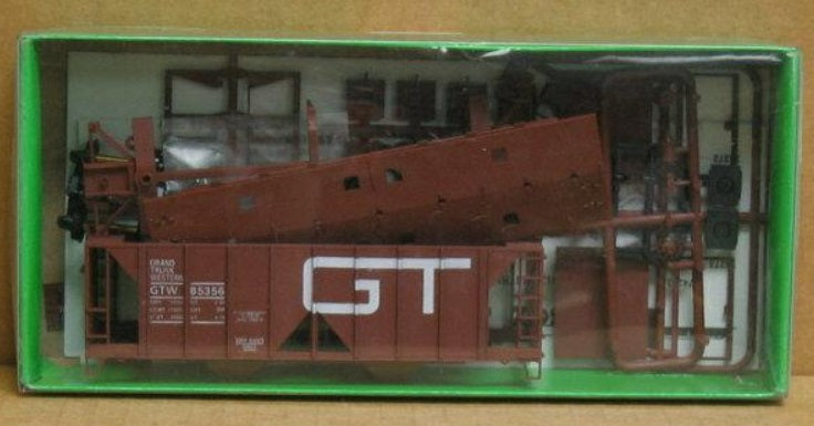 Bowser 55852 HO Grand Trunk Western ACF 70 Ton 2 Bay Covered Hopper Ki ...