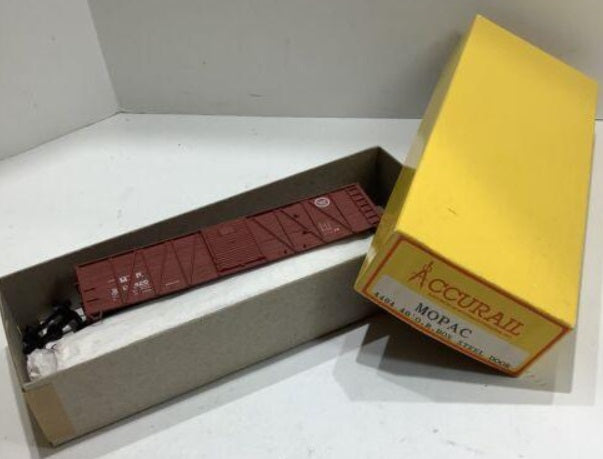 Accurail 4404 HO Mopac 40' Outside Braced Steel Door Boxcar Kit – Trainz