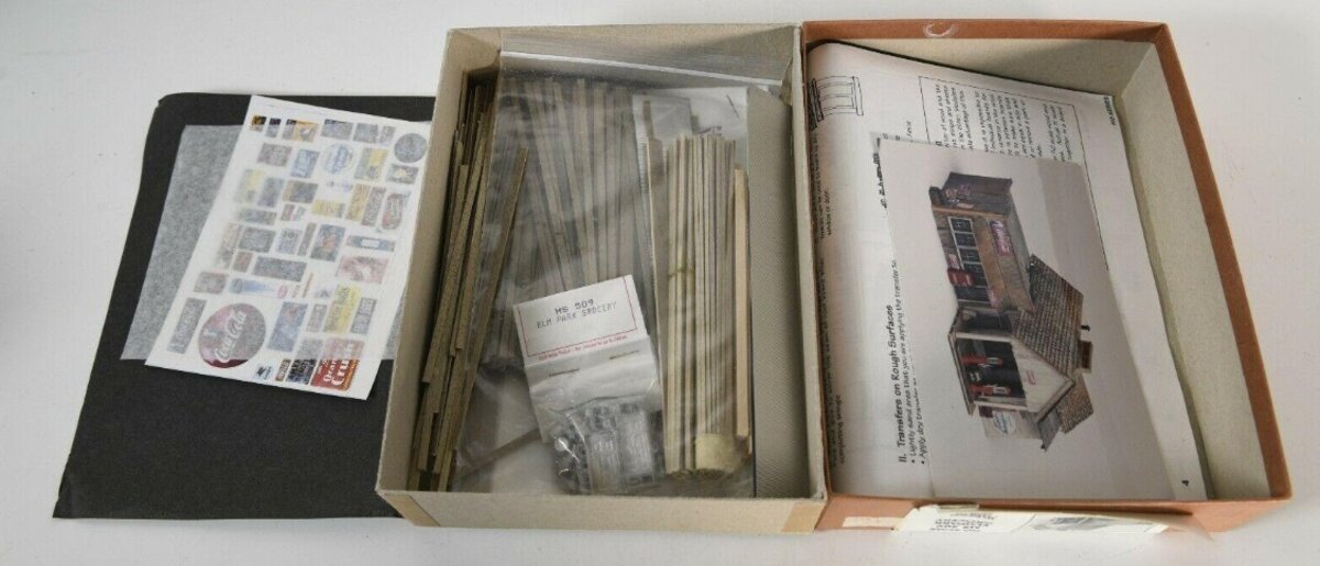 Mainline Siding MS509 HO Scale Elm Park Grocery Craftsman Building Kit ...