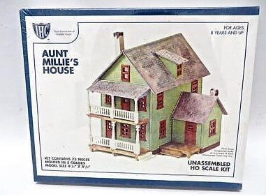 IHC 4-7776 HO Easy to Assemble Aunt Millie's House Building Kit – Trainz
