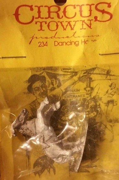 Circus Town 234 HO Scale Dancing Horse Unpainted Metal Figure – Trainz