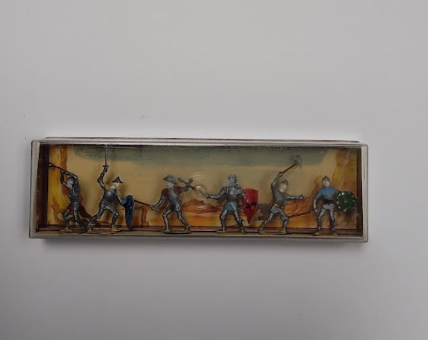 Merten 90-2015 HO Medieval Knights in Battle (Set of 6) – Trainz