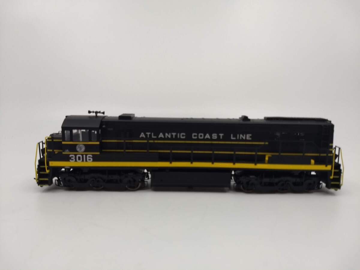 Rivarossi HR2538 HO Atlantic Coast Line GE U25C Diesel Loco Standard D ...