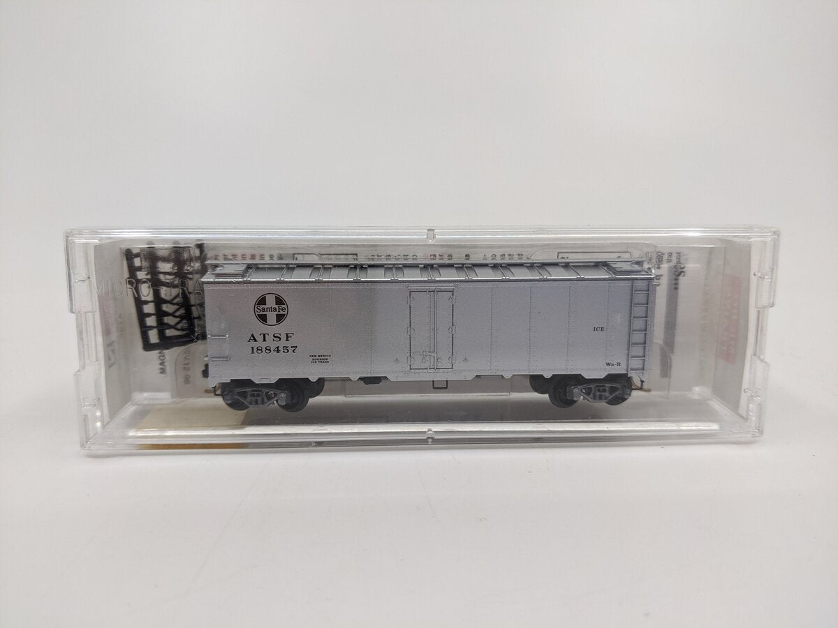 Micro-Trains 05900030 N AT Santa Fe 40' Steel Side Ice Reefer #188457 ...