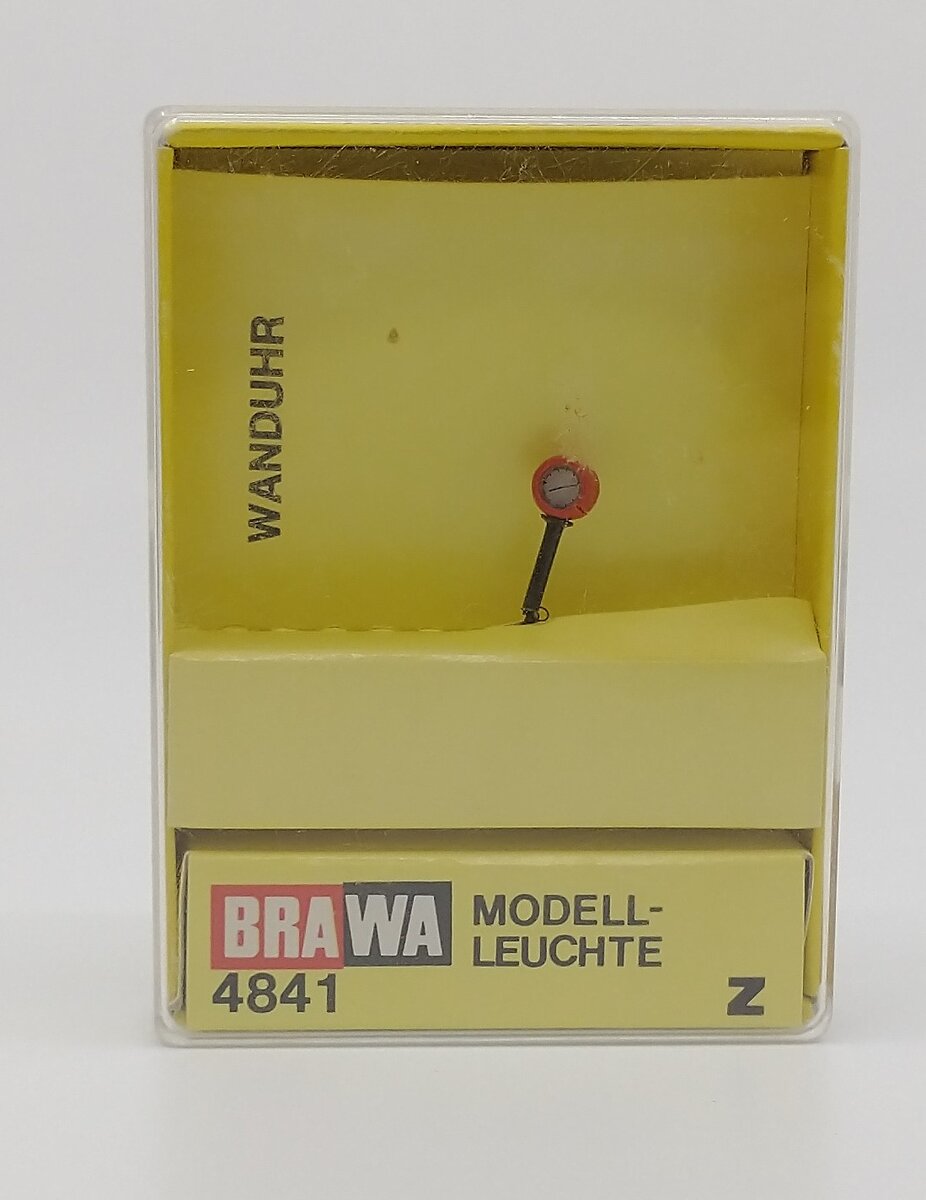 Brawa 4841 Z Lighted Station Clock – Trainz