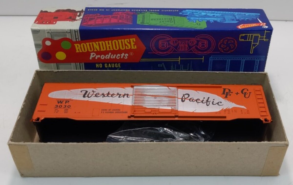 Roundhouse 1220 HO Western Pacific 50' Boxcar #3030 Kit – Trainz