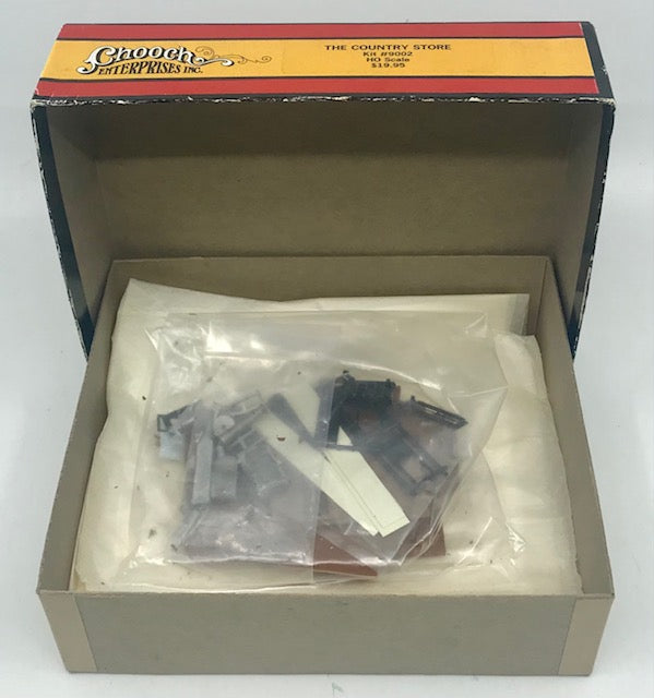 Chooch 9002 HO Scale Resin Country Store Kit – Trainz