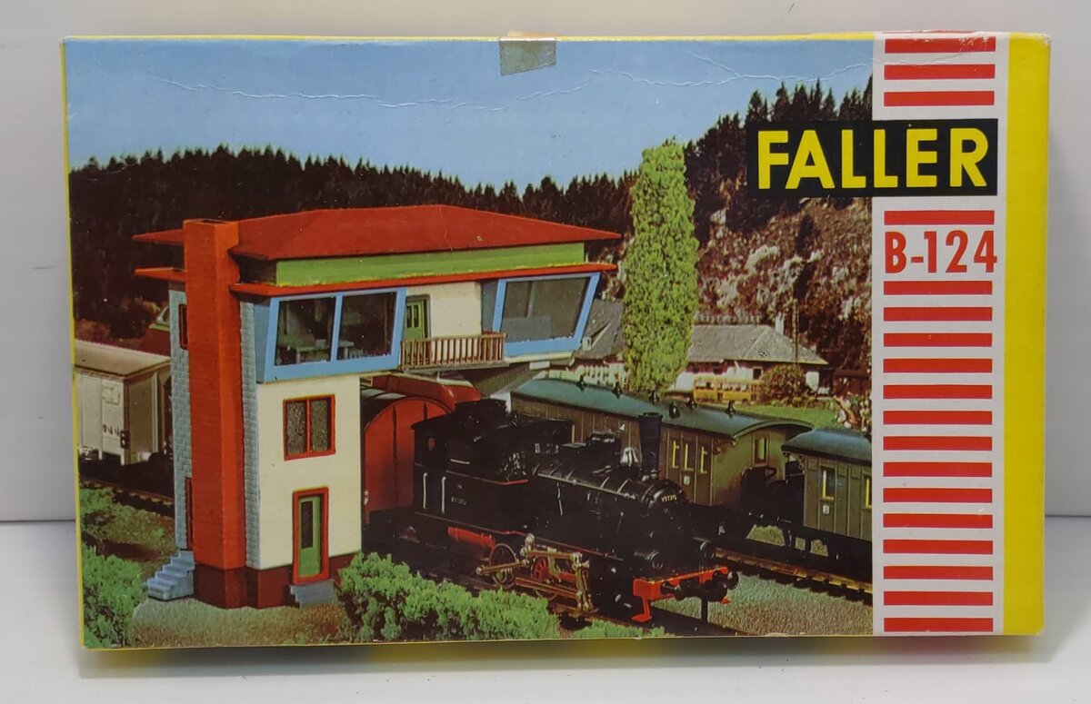 Faller B-124 HO Elevated Signal Building Kit – Trainz