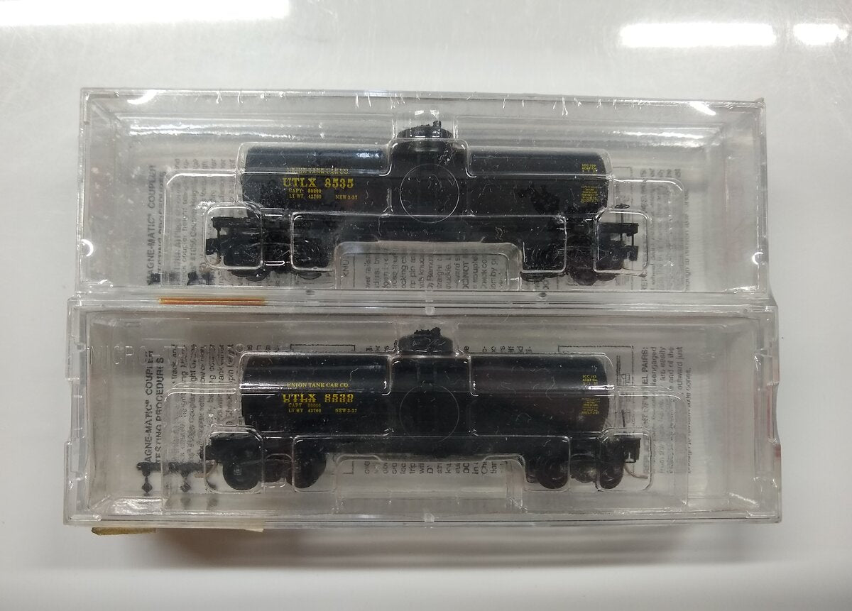Micro-Trains 06500062 N UTLX 39' Single Dome Tank Car (Set of 2) – Trainz