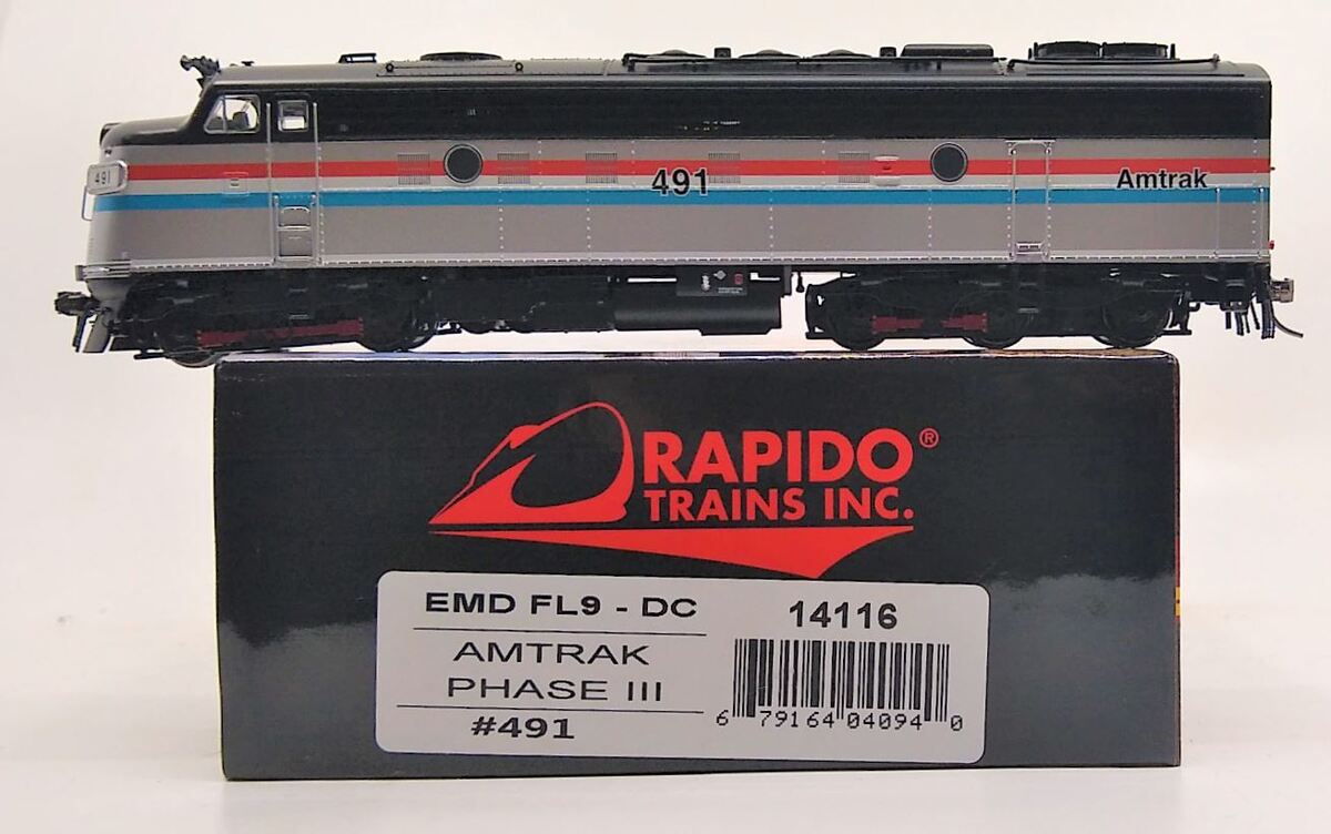 Rapido Trains 14116 HO Scale Amtrak Phase III EMD FL9 Diesel Locomotiv ...