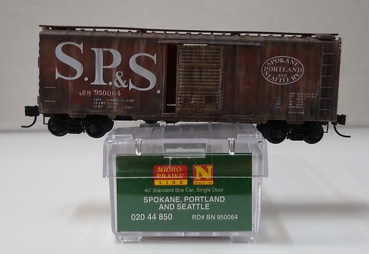 Micro-Trains 02044850 N SP&S BNSF Family Tree #2 40' Weathered Boxcar ...