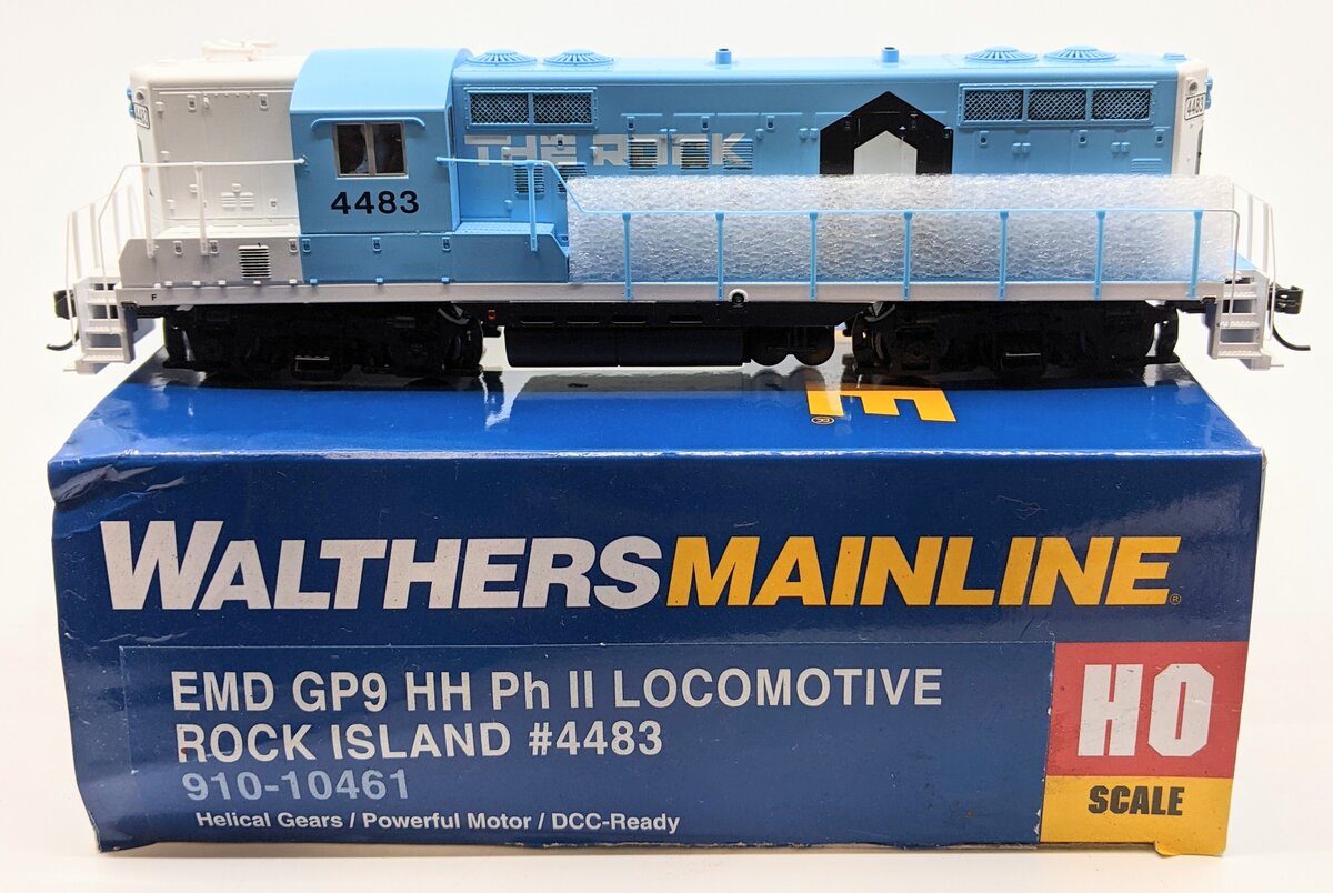 Walthers 910-10461 HO Scale Rock Island EMD GP9 Phase II Diesel Locomo ...