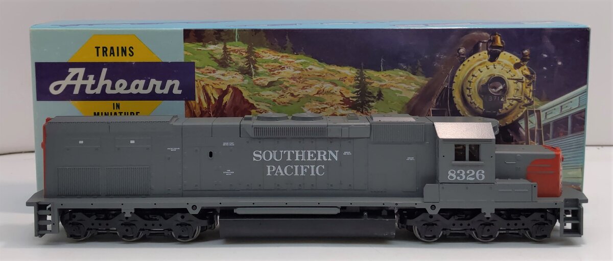 Athearn 4501 HO Southern Pacific SD40T-2 Diesel Locomotive #8326 – Trainz