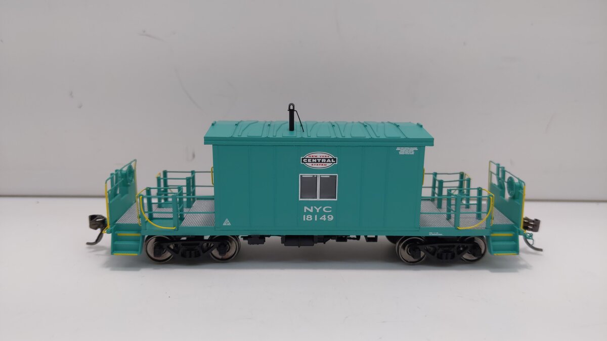 Bluford Shops 34331 HO Scale NYC Transfer Caboose #18149 – Trainz