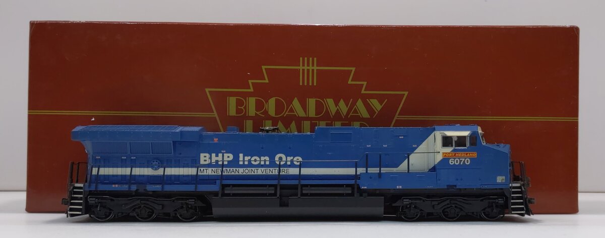 Broadway Limited 689 HO BHP Iron Ore GE AC6000CW Diesel Loco #6070 w ...
