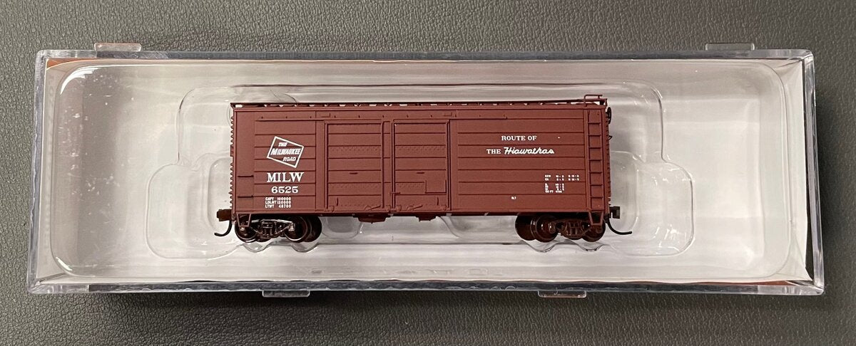 Fox Valley Models 90132 N 40' Double Door Ribside Box, MILW/Hiawatha ...