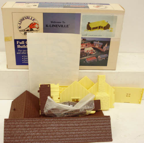 K-Line K-4150 O Scale L-Shaped Ranch House Building Kit – Trainz