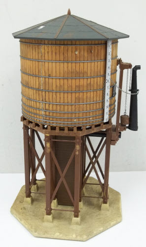 Pola 923 G Scale Water Tower Building Kit – Trainz
