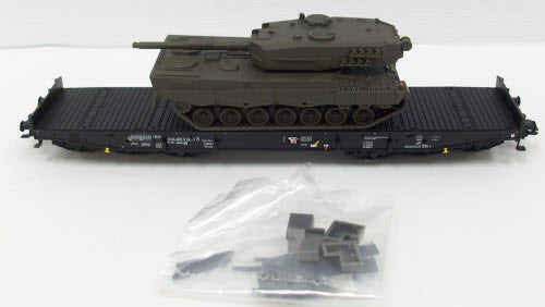 Marklin 48717 Flatcar with Leopard 2 Tank – Trainz