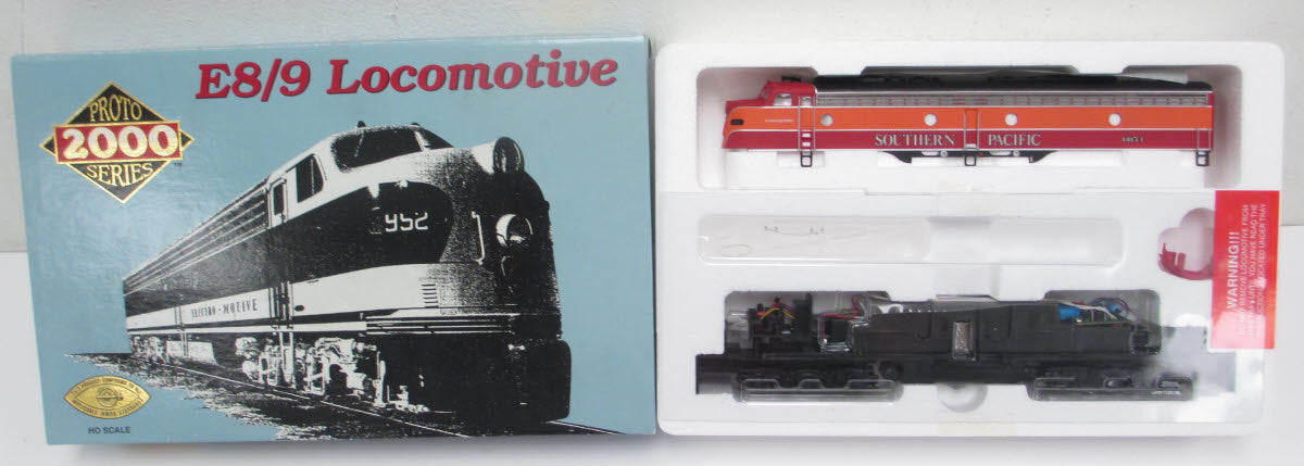 Proto 2000 8048 HO Scale Southern Pacific EMD E8/9 Diesel Locomotive ...