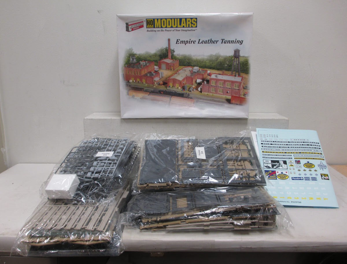 Walthers 933-3798 HO Scale Empire Leather Tanning Building Kit – Trainz