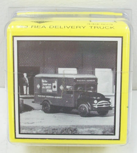 Magnuson Models 439-923 HO 1953 REA Delivery Truck Kit – Trainz
